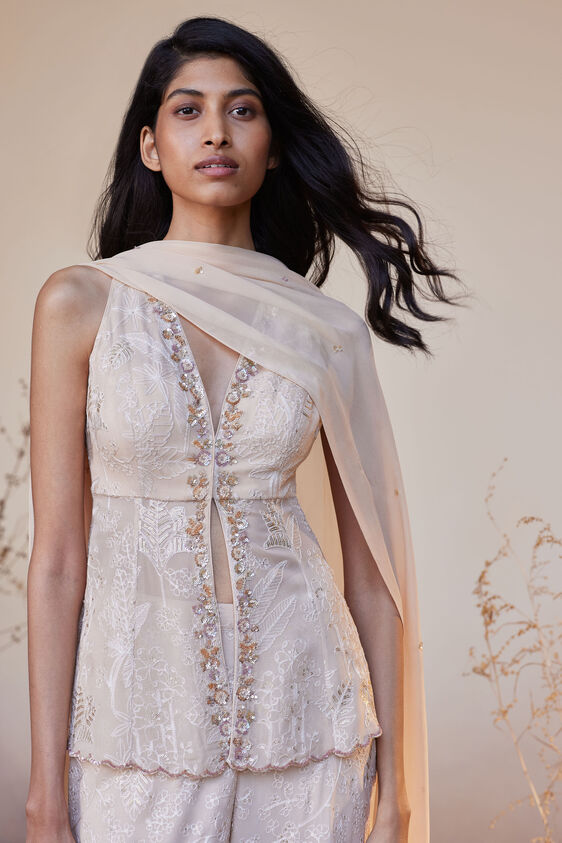 Sahara Close-fitting Suit Set Flesh